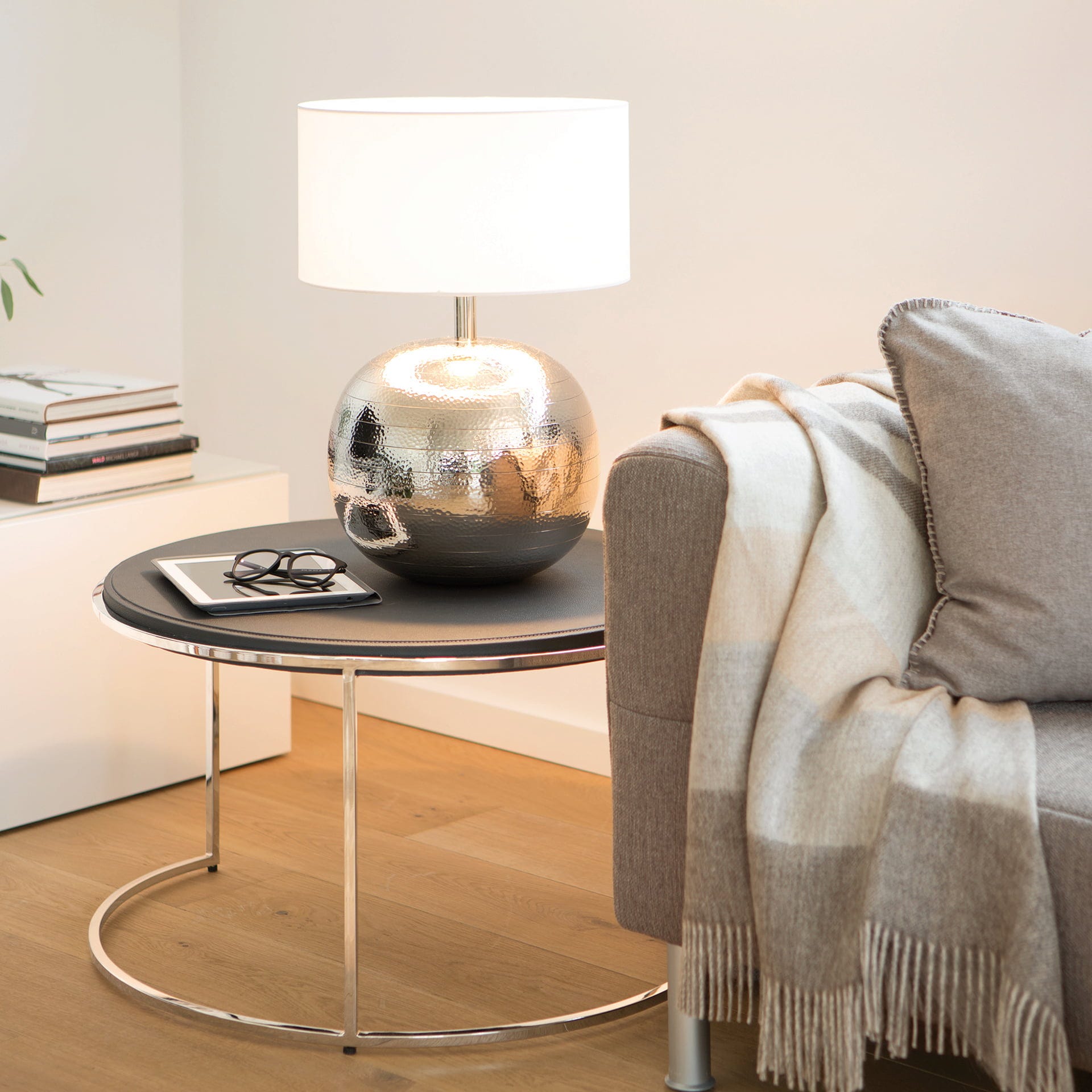 Fink - The Art of Living MONDO Lamp stand - Interismo Online Shop Global