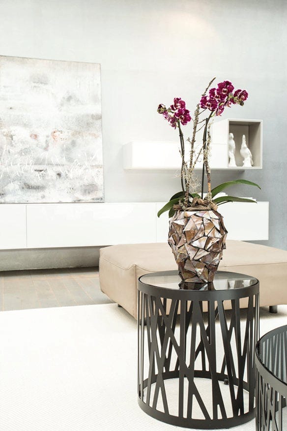 Fleur Ami Orchid Planter, Mussel shell finish - Interismo Online Shop ...