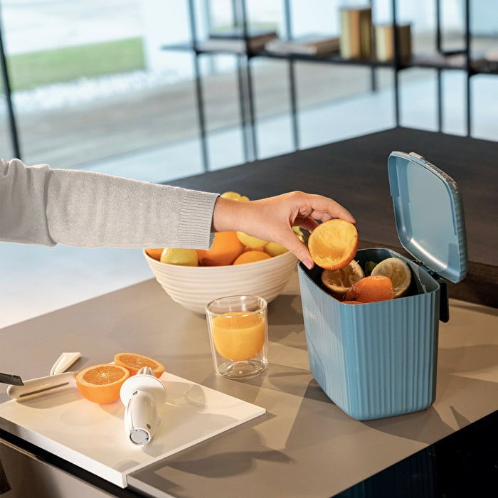 guzzini BIO WASTY Récipient à Compost à Suspendre - Interismo.fr